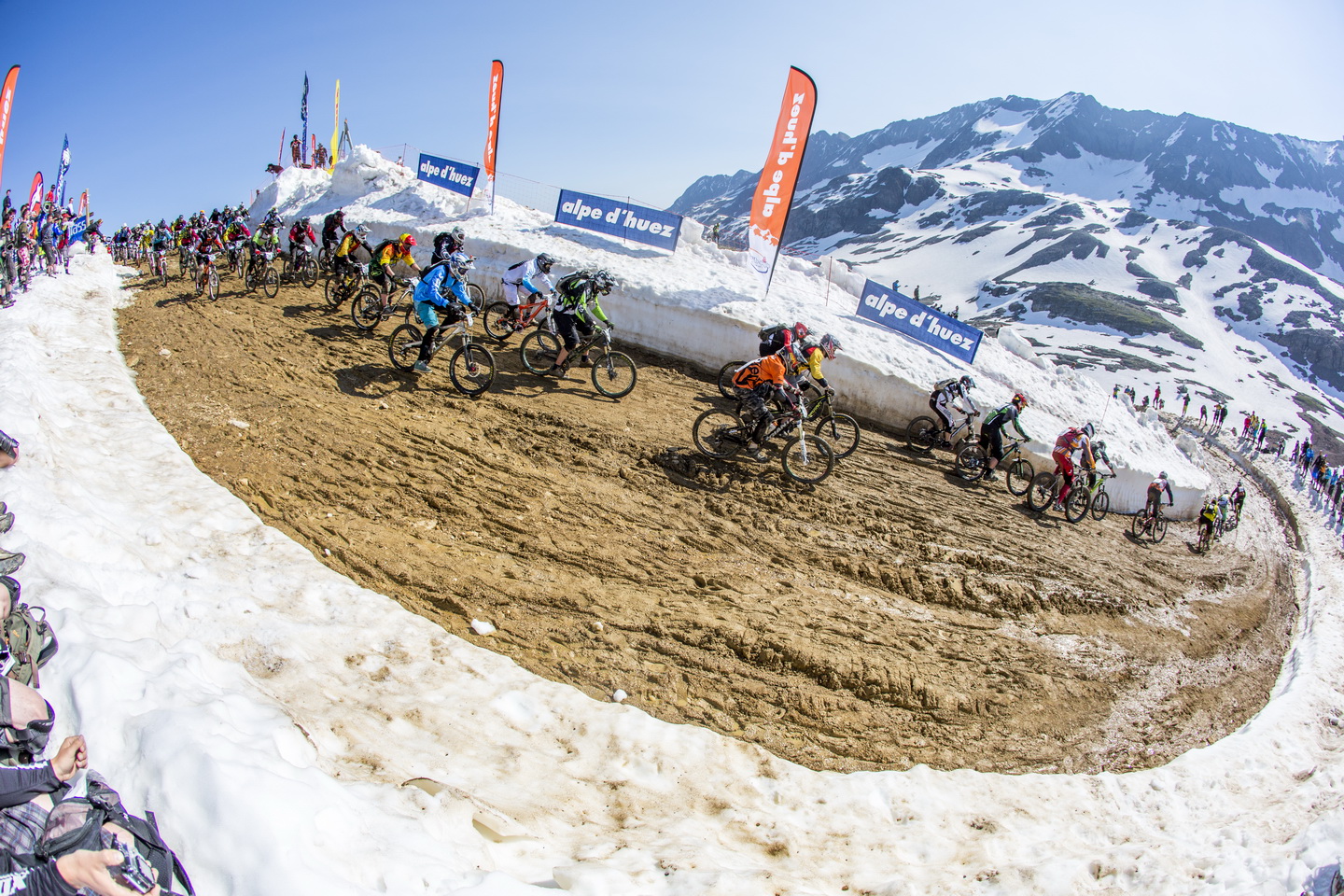 Fotos Megavalanche Alpe DHuez | BikeZona.com
