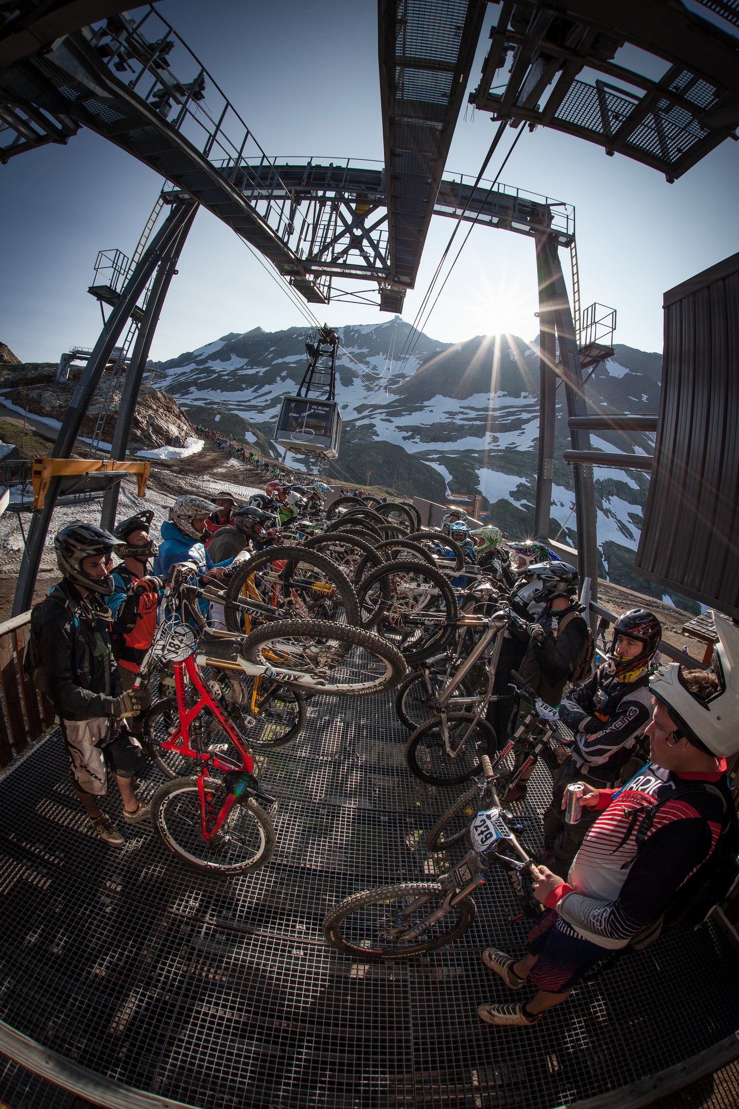 Fotos Megavalanche Alpe DHuez | BikeZona.com
